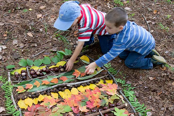 Take maths play outdoors with loose parts