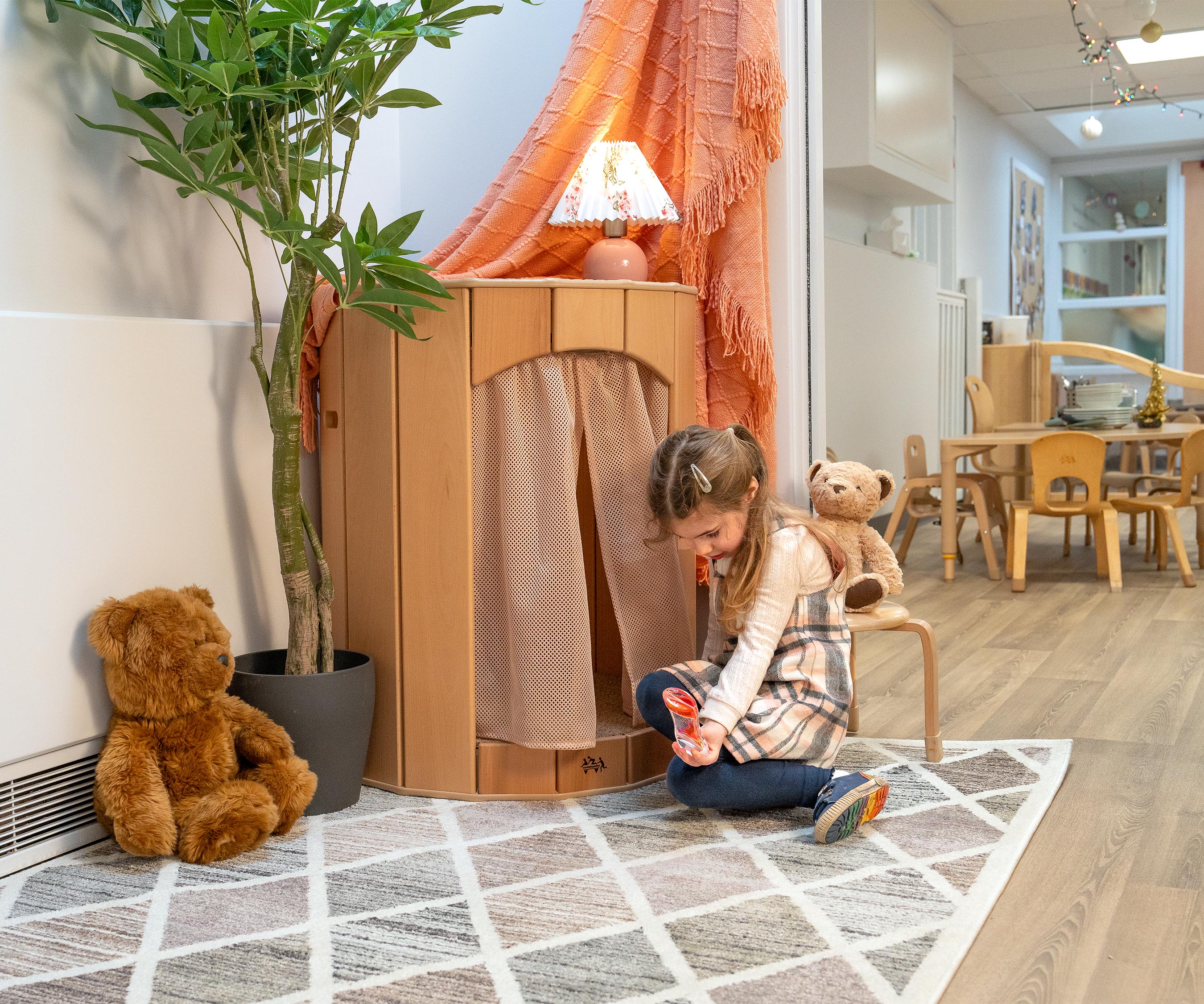 Hollow Nook | Wooden indoor den for children