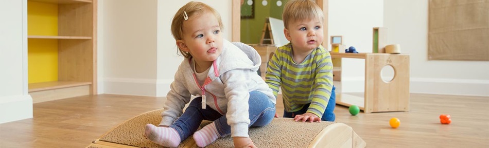 Toddler risers | Early years staging and platforms | Community Playthings